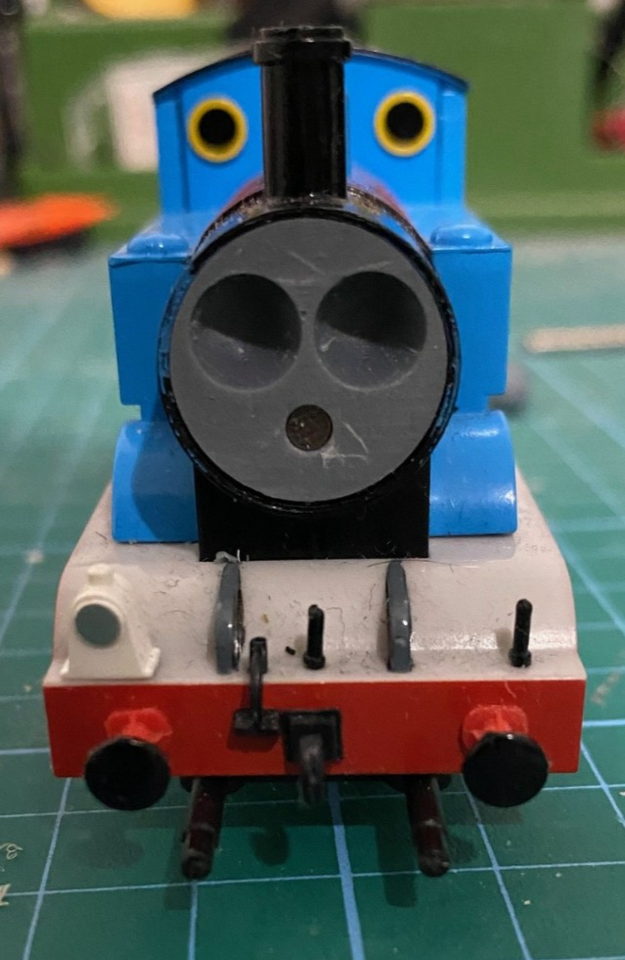 Custom HO/OO Magnetic Bachmann Thomas Face Set of Six | eBay