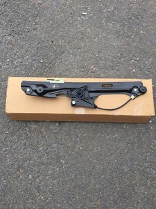 Bmw F25 X3 N/S/R Window Regulator BRAND NEW 51357355639 Genuine Bmw ...