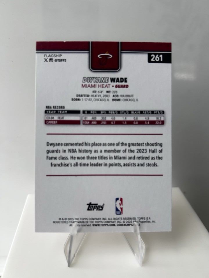 Topps 2025-26 Dwyane Wade Gold Miami Heat #261 Serial Numbered /2025 | eBay