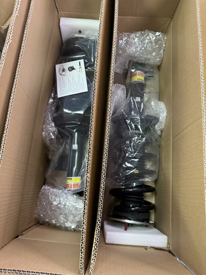 2× Rear Shock Strut Assemblies LR005573 For Land Rover Freelander 2 ...