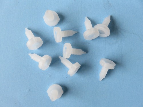 Land Rover Defender Door Card Trim Clips 2006 Onwards EZM500050 OEM ...