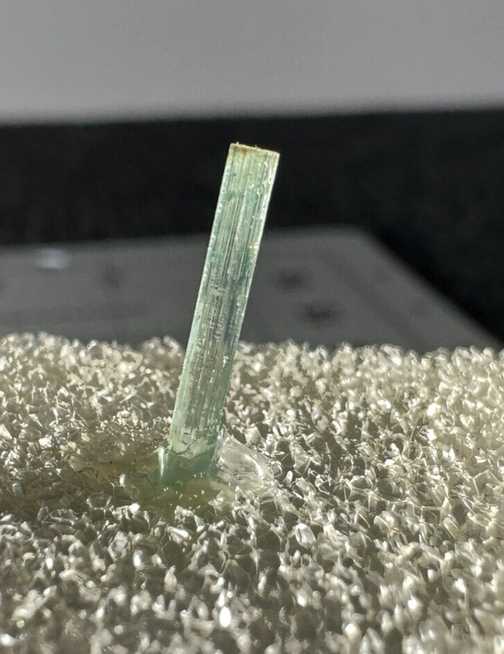 1/2 Inch HIDDENITE / EMERALD CRYSTAL - Rist Mine Hiddenite NC VIDEO 589 ...