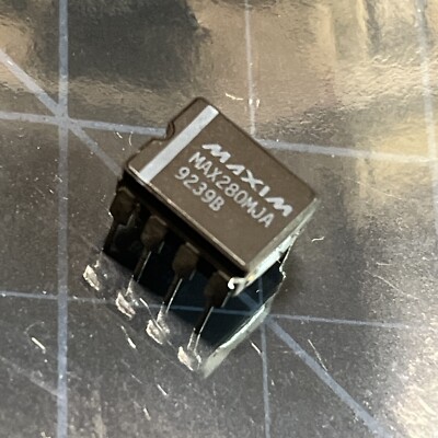 MAX280MJE- MAXIM - IC FILTER LOW PASS 8CDIP - (9239B) NOS | eBay