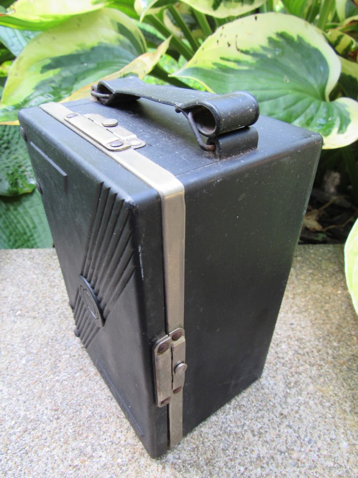 RARE tube radio vintage portable AIR KING bakelite body AM 494-1 | eBay