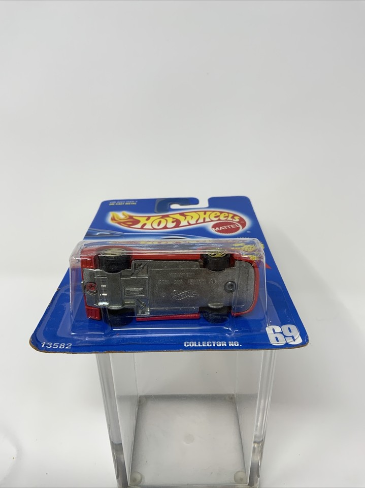 Hot Wheels Ferrari F40 Red Gold Ultra Hots Collector No 69 | eBay