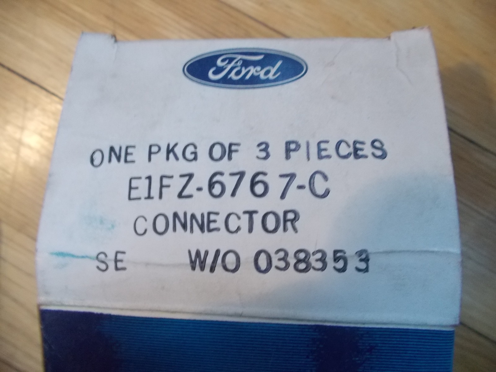 NOS 1981 - 1985 FORD ESCORT CRANKCASE VENTILATION HOSE CONNECTOR E1FZ ...