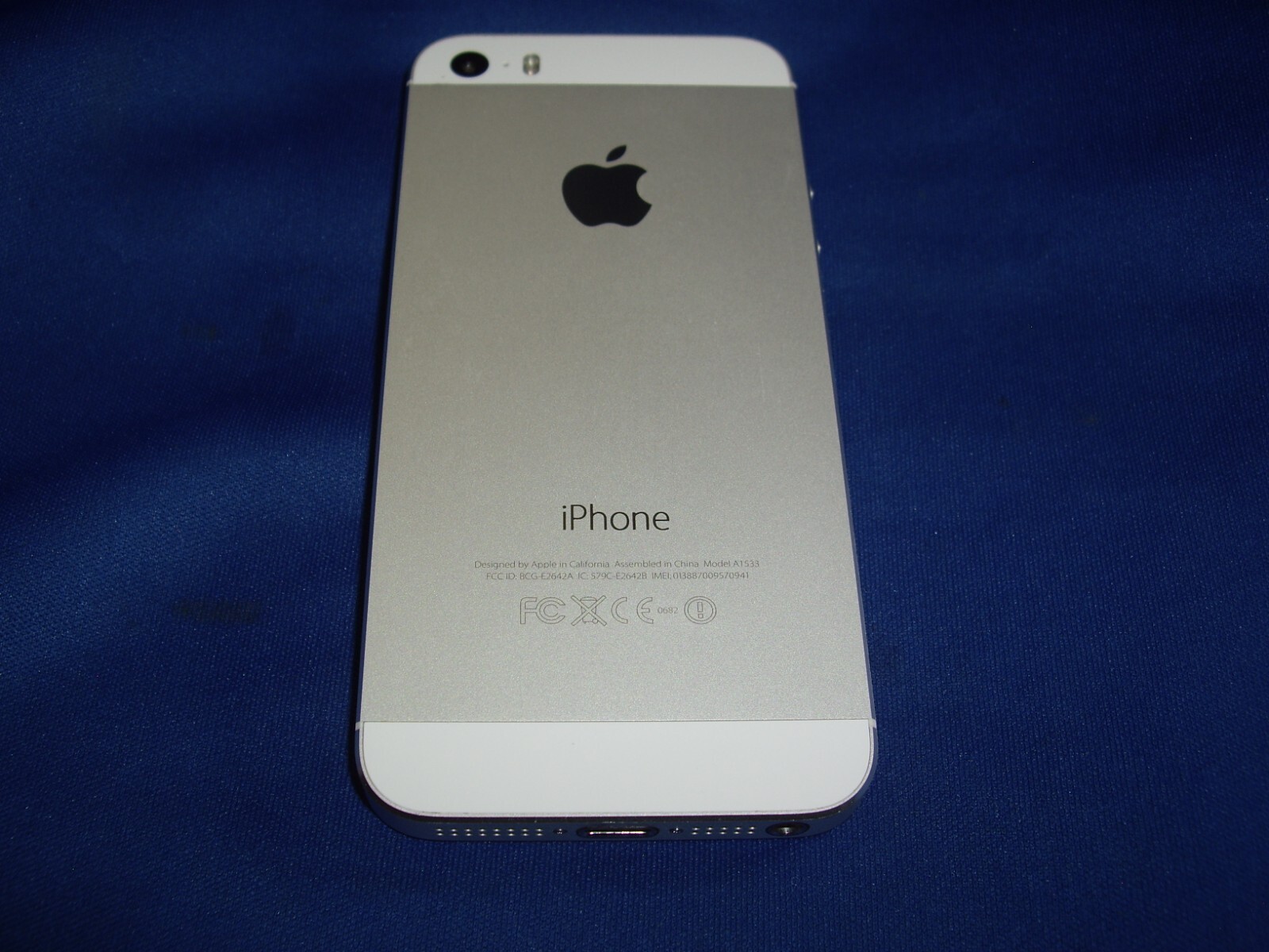 Apple iPhone 5s GSM Unlocked 16GB model A1533 Silver (c0x) | eBay