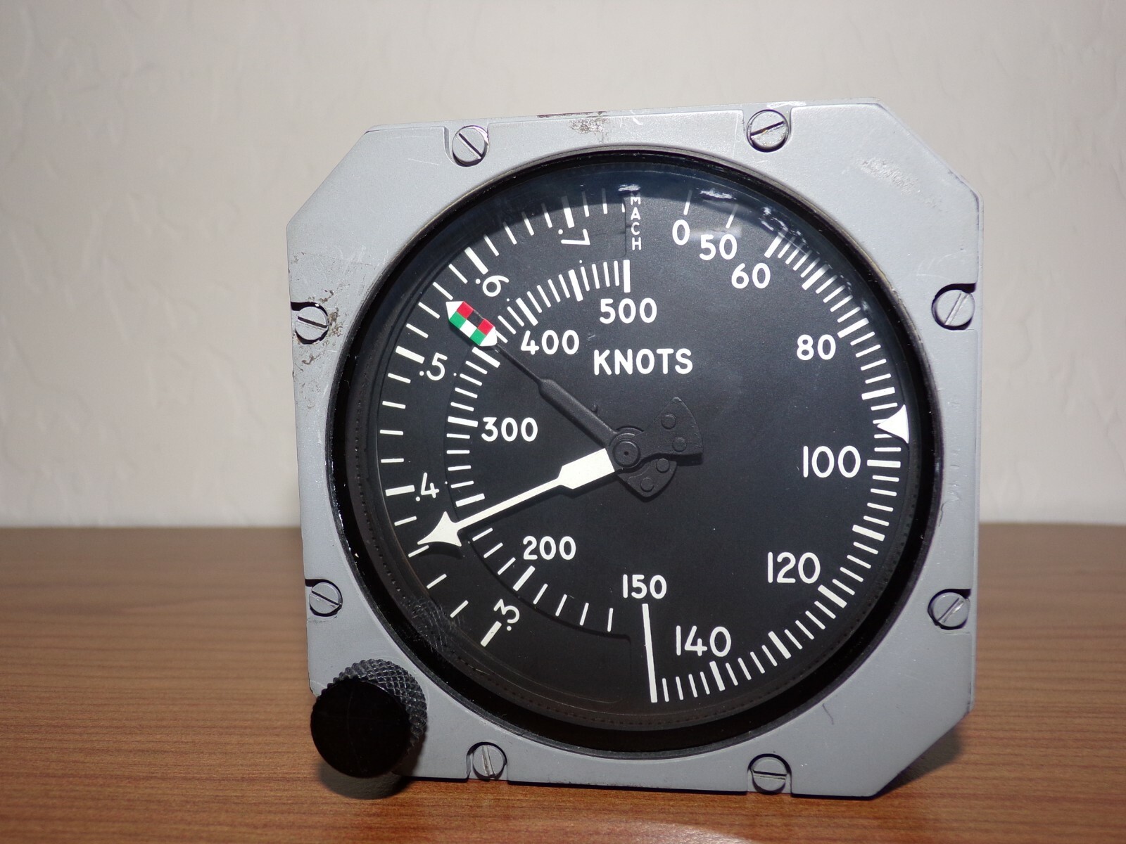Kollsman Instrument Aircraft Airspeed Indicator A39469-10-024 | eBay