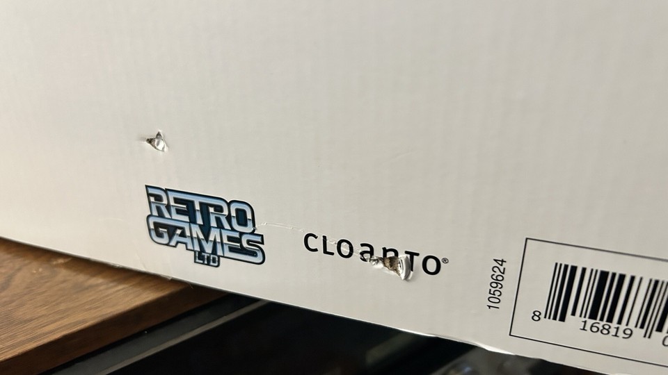 Commodore C64 Maxi Retro Games Console. | eBay