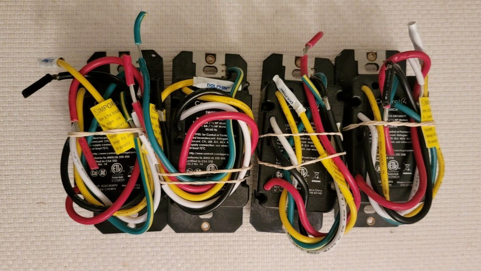 Control4 C4-SW120277-WH Switches in White Control 4 SW120 **LOT OF 4 ...