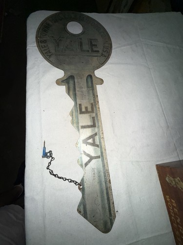 EARLY Antique Yale Die Cut Key Metal Double Sided Advertising Trade ...