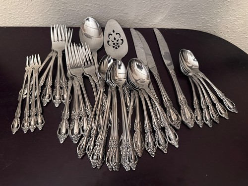 Oneida Distinction HH Raphael Pattern Stainless Flatware 54,pcs. Pre ...