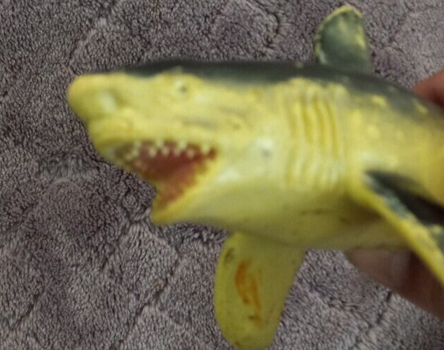 Vintage 1994 Great White Shark Scale 1:25 Toy Figure 6.5" | eBay