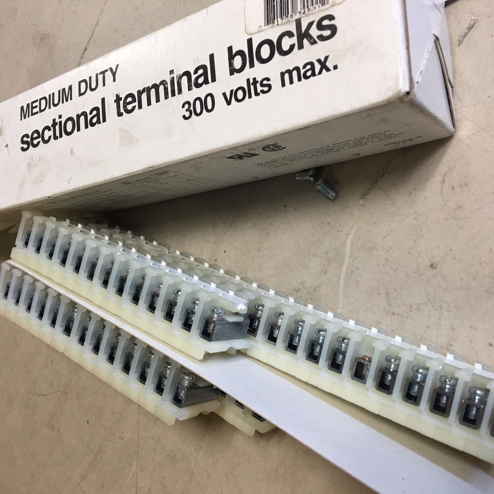 624 Buchanan Terminal Block (lot of 64) NIB | eBay