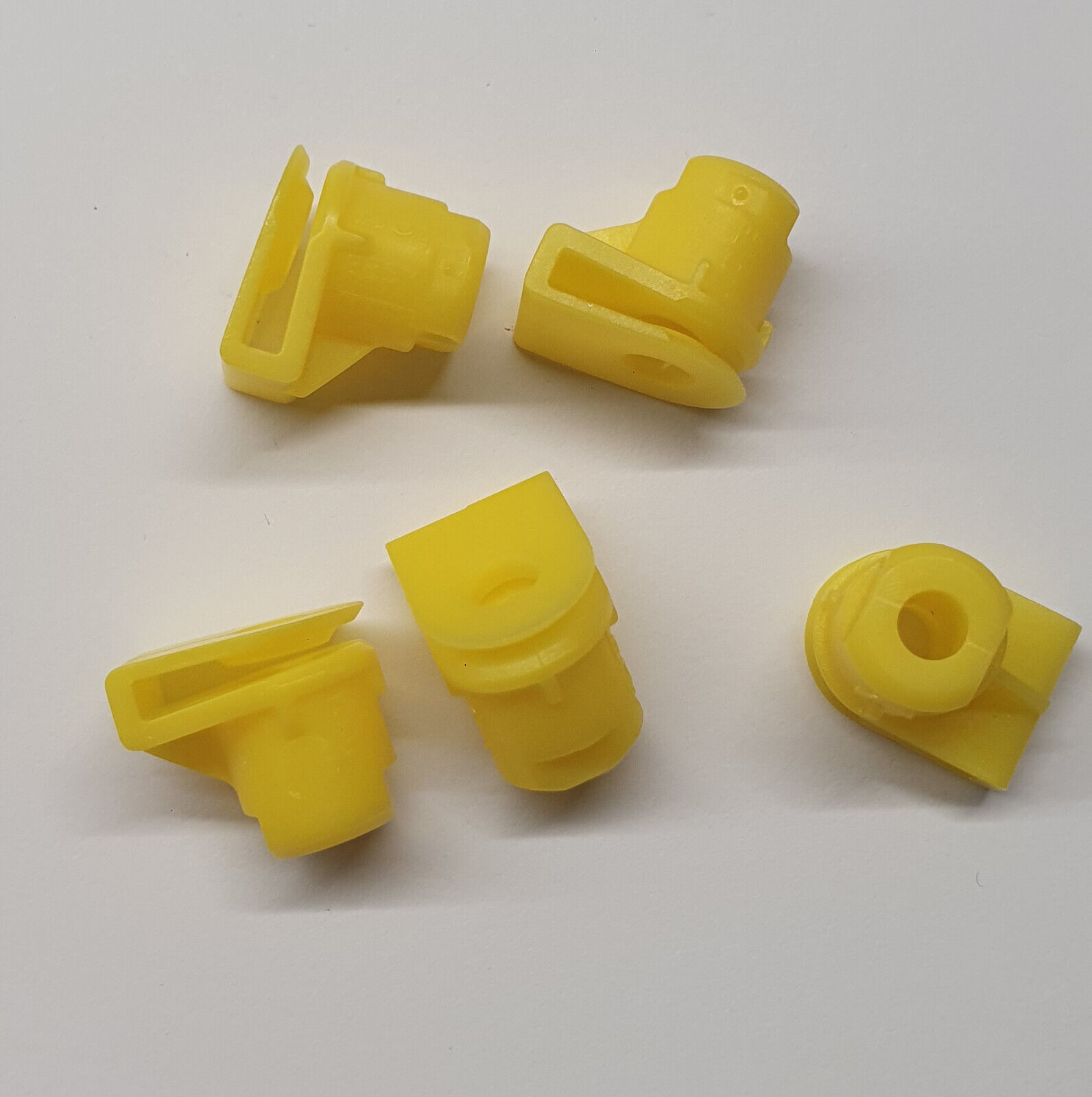 10X NEW Genuine Audi Fasteners CLIP NUT WHT006099 | eBay