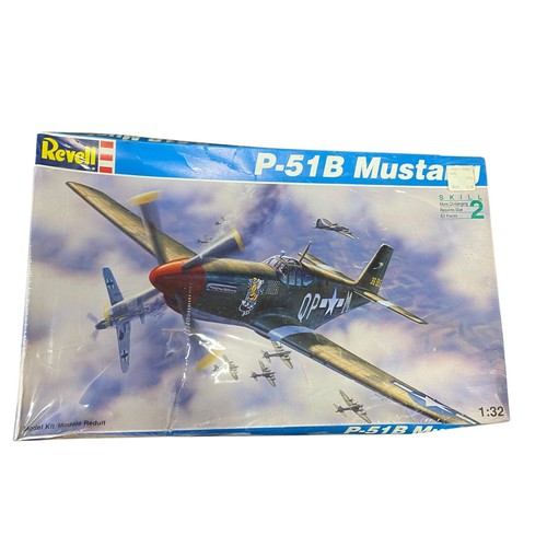 Revell 1/32 Scale Model Kit P-51B Mustang Plane #4773 Sealed New 1993 ...