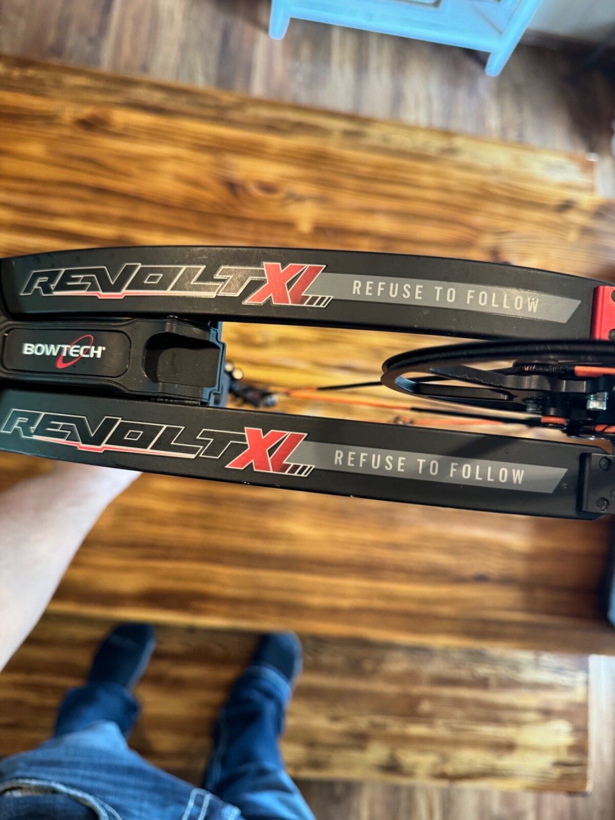 Bowtech revolt xl black 70# good condition 28.5 inch draw length | eBay