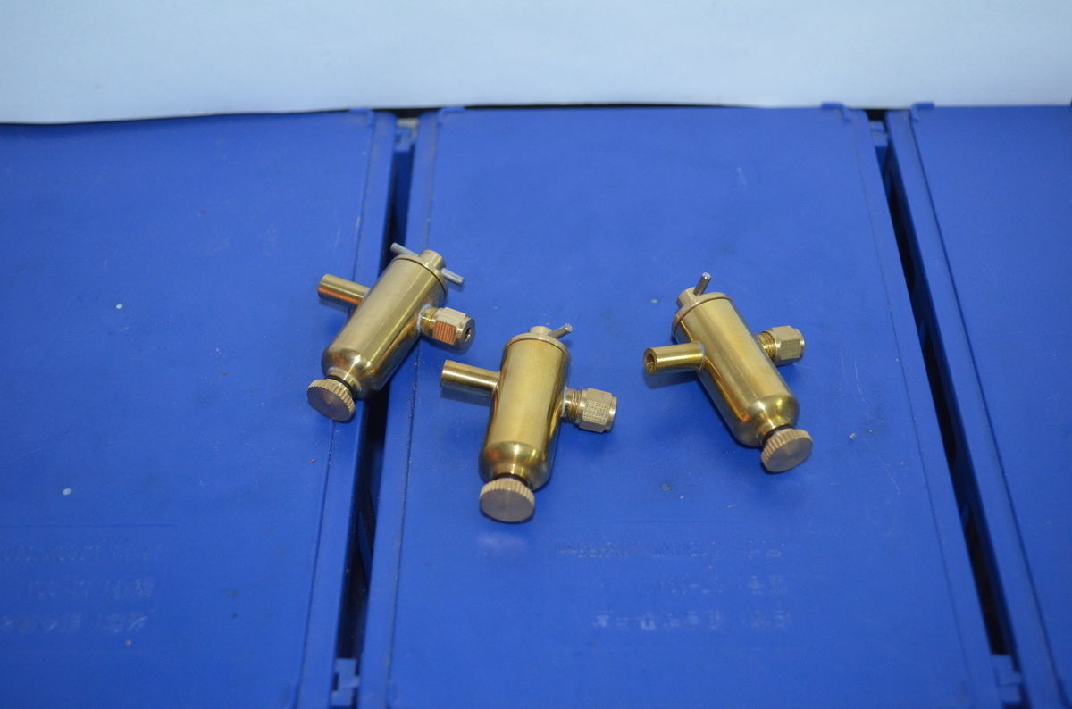 DISPLACEMENT LUBRICATOR LIVE STEAM ENGINE EXCELLENT CONDITION (3 sets ...