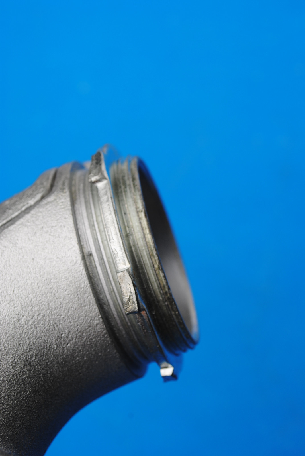 2" Malleable Iron 90° Angled Connector For 2" Flex, Greenfield & BX ...