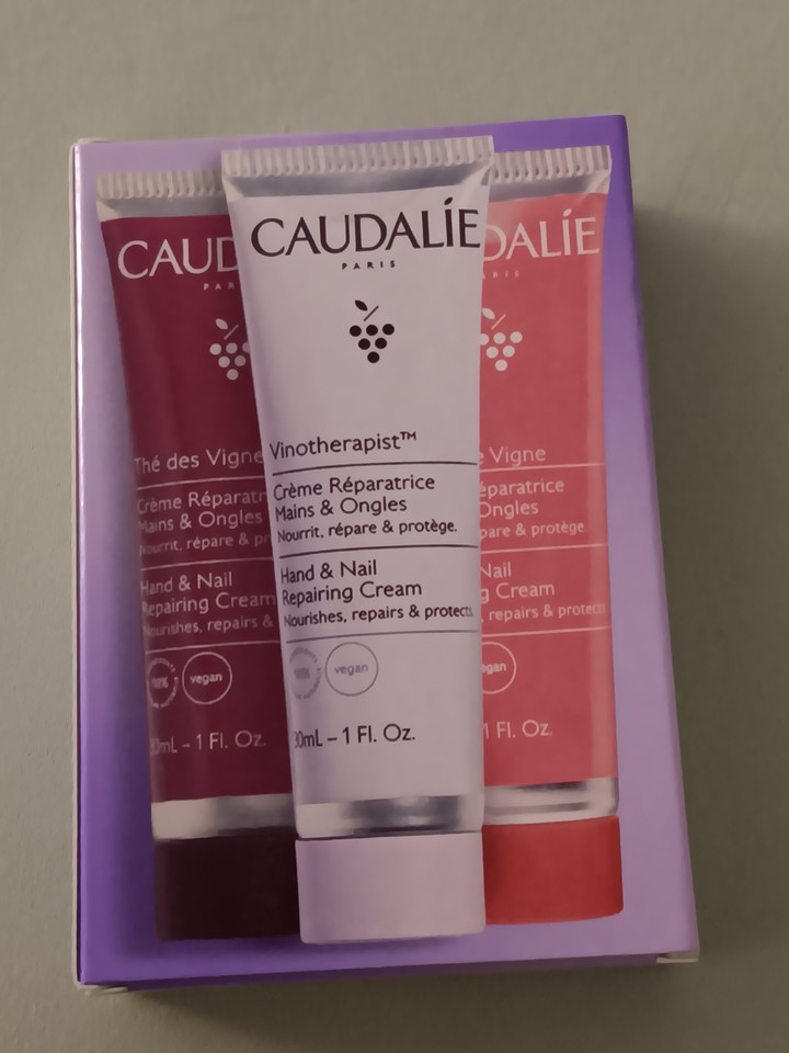 Caudalie Coffret Trio Crèmes Mains/ Moisturizing Hand Cream Trio New 3 ...