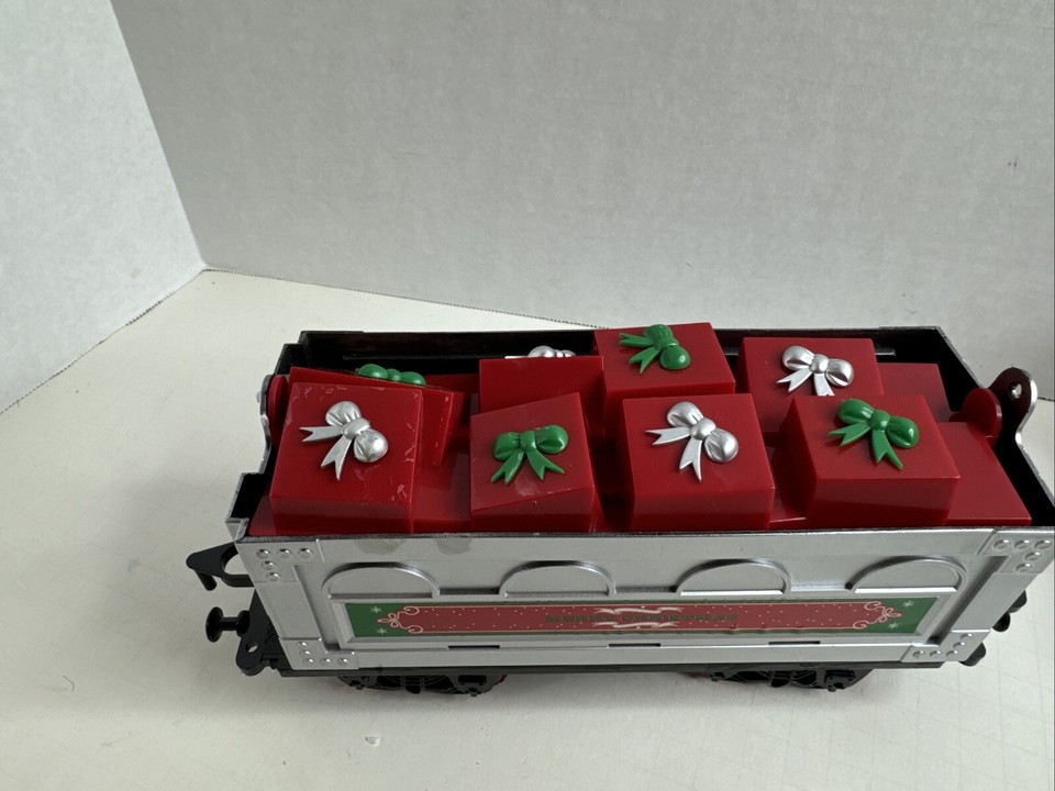 North Pole Junction G GAUGE Christmas Train Open Box Car With Animated ...