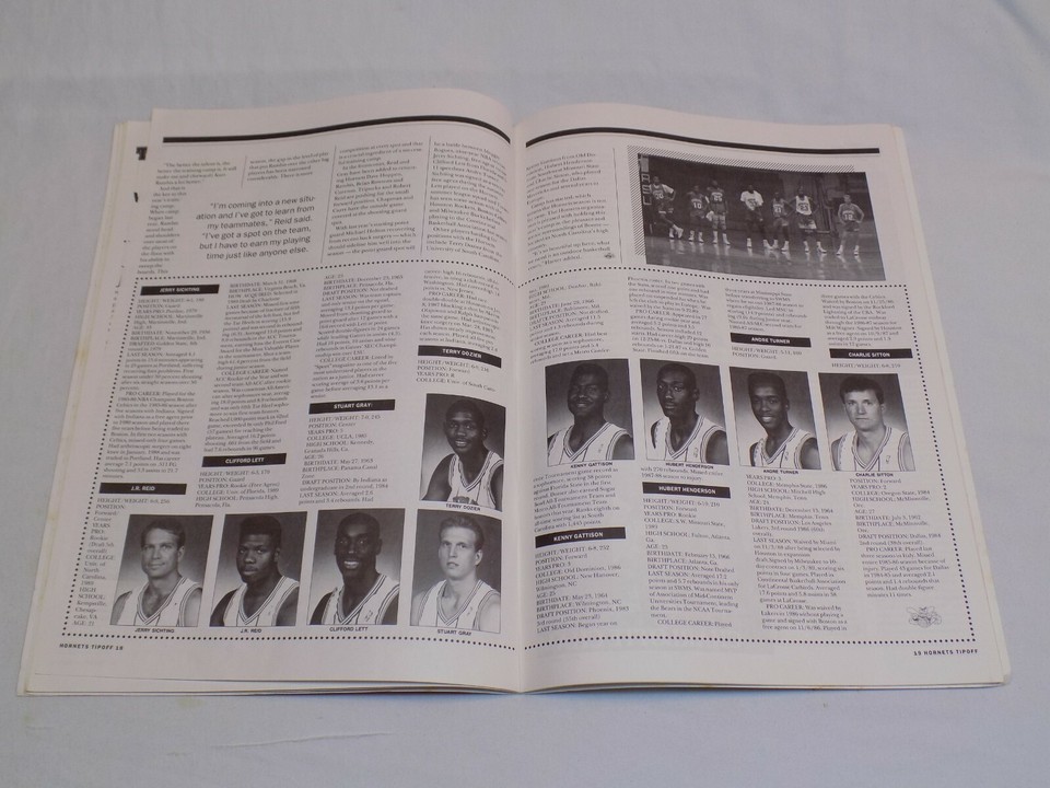 Charlotte Hornets Tipoff Magazine Oct 29 1989 JR Reid Earl Cureton ...