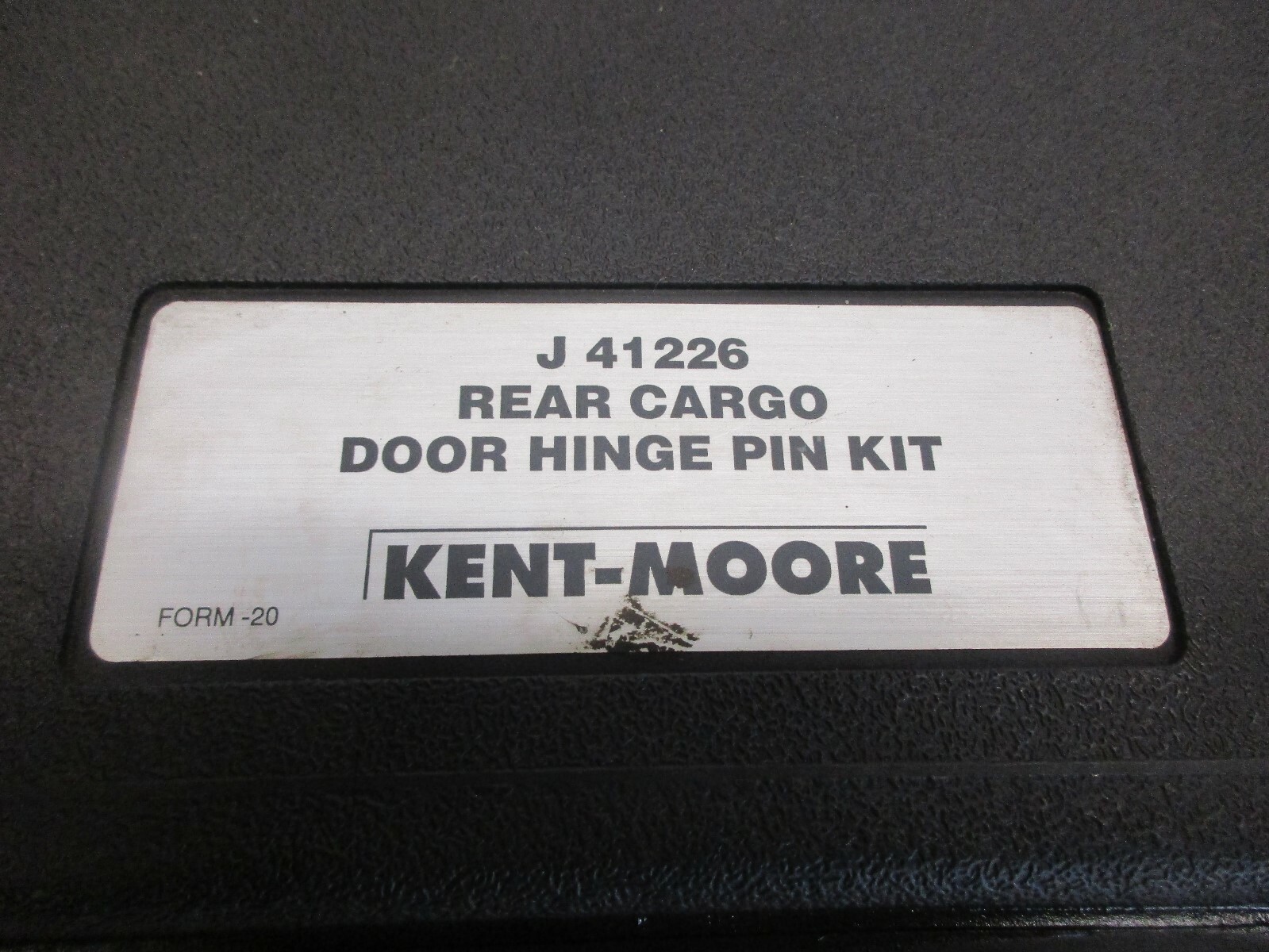 KENT MOORE TOOL J-41226 REAR CARGO DOOR HINGE PIN TOOL SET | eBay