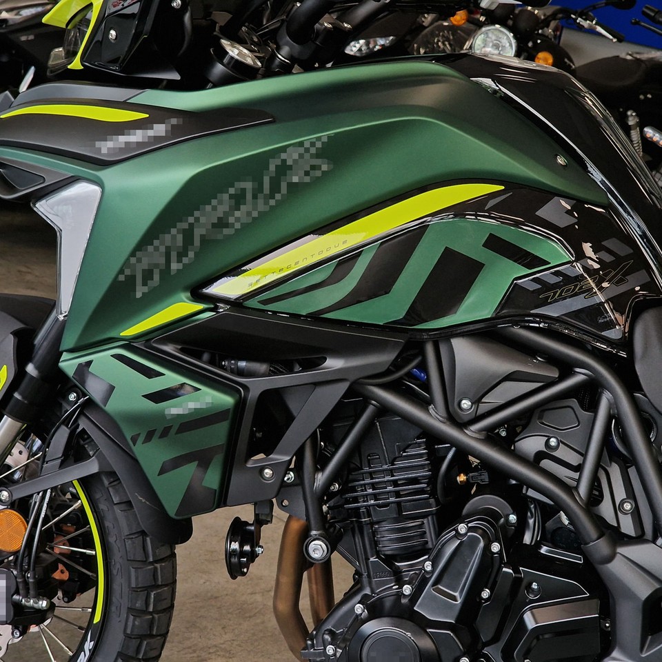 Set Tank Protector Stickers 3D Compatible With Benelli TRK 702X ...