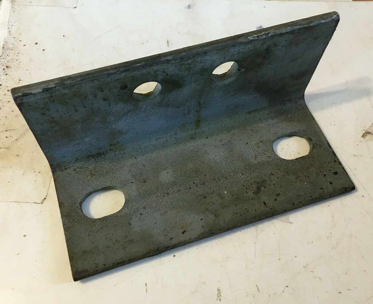 USB1 - A New Stabilizer Bracket For A Massey Ferguson and Ford Tractors ...