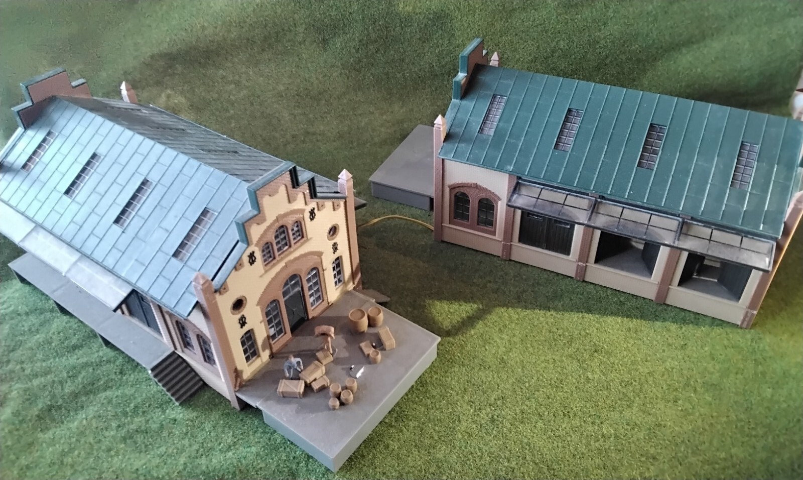 faller h0 2 x B-150 Lagerhaus fertiggestellt | eBay.de