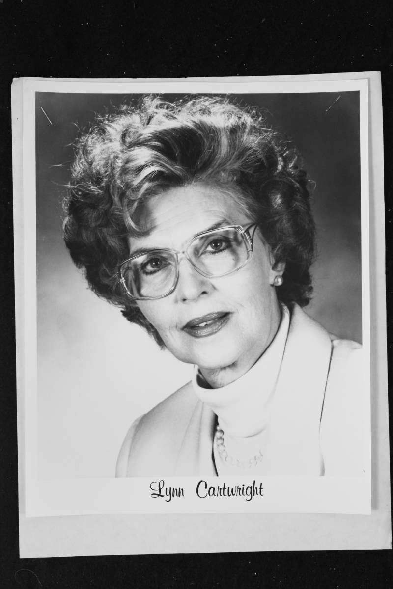 Lynn Cartwright - Signed Autograph and Headshot Photo set - The Wasp ...