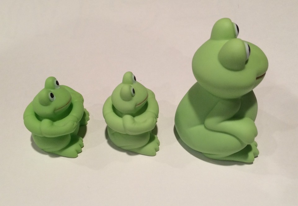 Rubber Froggy Bath Toy Party Favor Set of (3) -1 Large & 2 Small Green ...