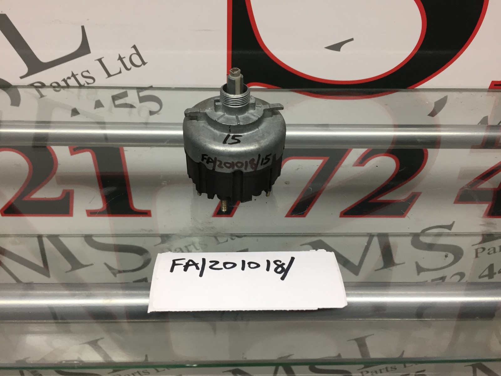 (AS) MERCEDES BENZ W202 C CLASS HEADLIGHT SWITCH A0005456004 | eBay UK