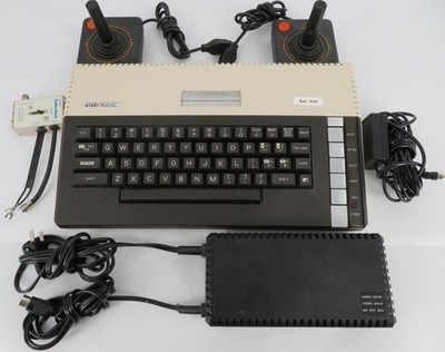 AS IS! ~ Vintage Atari 800XL Gaming Console Bundle & Controllers ...