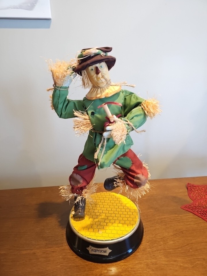 Wizard of Oz Scarecrow Collectible Animated Figure. WORKS | eBay