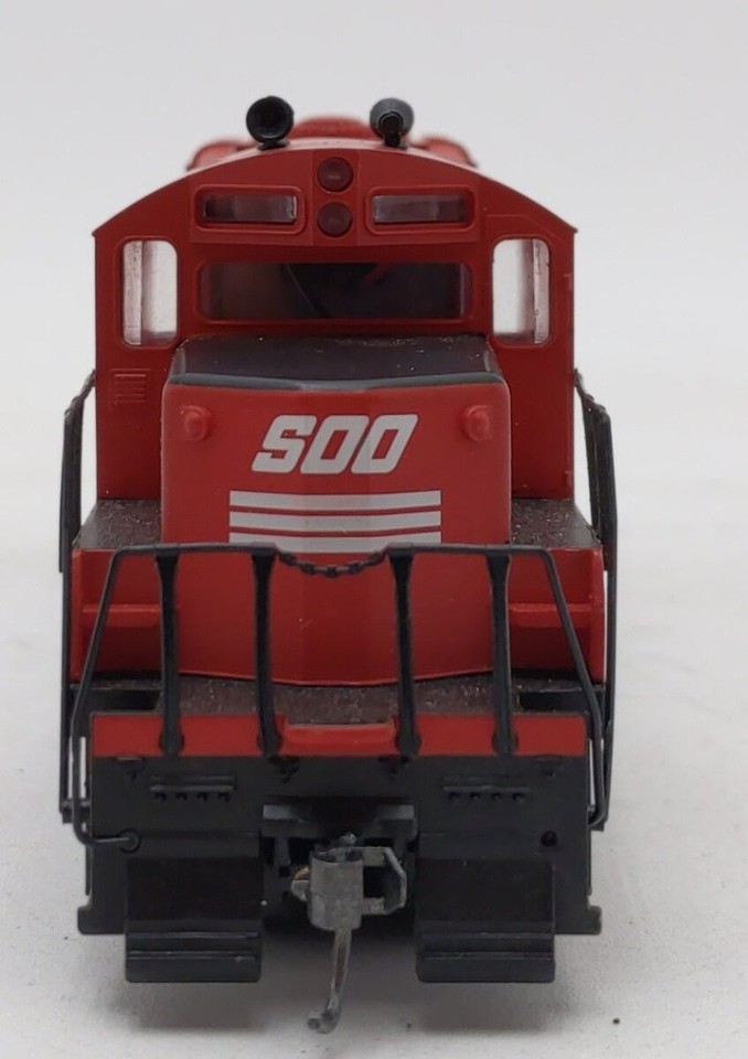 Walthers 931-128 HO Scale SOO Line Diesel Locomotive #2553 EX | eBay