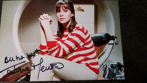 JANE MERROW Authentic Hand Signed Autograph 4X6 Photo - BEAUTIFUL ...