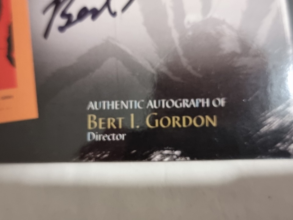 SCI-FI & MOVIE POSTERS TRADING BERT I. GORDON DIRECTOR AUTOGRAPH CARD ...