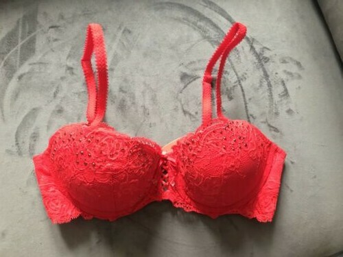 Nwt Victoria Secret Very Sexy Red Lace And Rhinestones Balconette