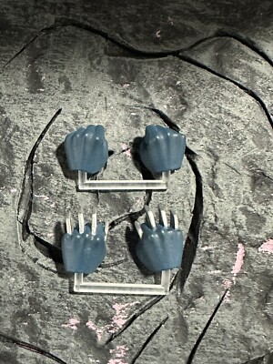 Mafex Hush Blue Suit Batman Hands Fodder | eBay