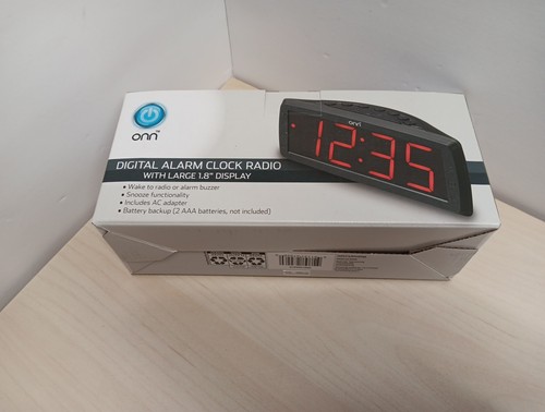 New ONN AM/FM Digital Alarm Clock Radio Large 1.8" Display W/ Battery ...