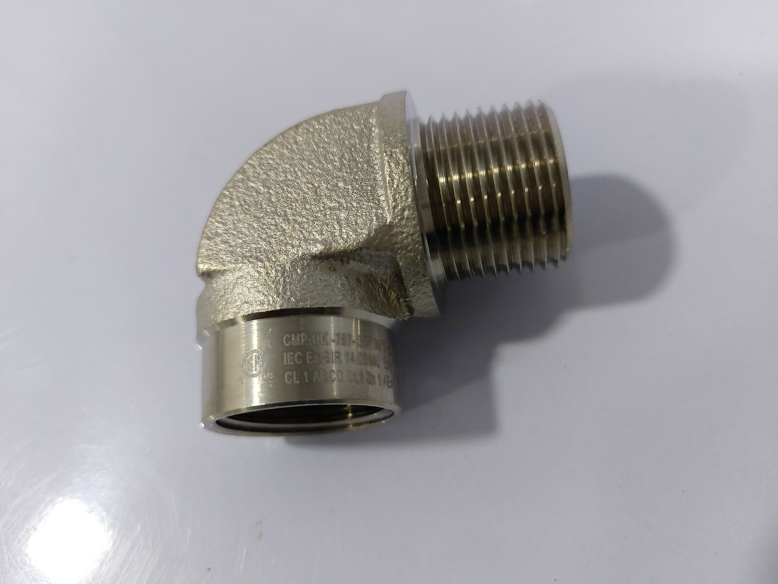 CMP 787 Series 90Deg J.T. Day PTY Ltd 787DT2T25 Adaptor ¾”NPT Male X ¾ ...