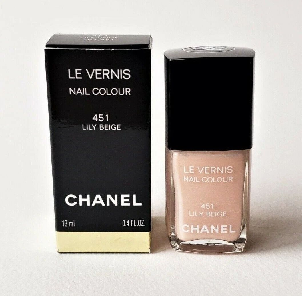 Chanel Beige Nail Polish