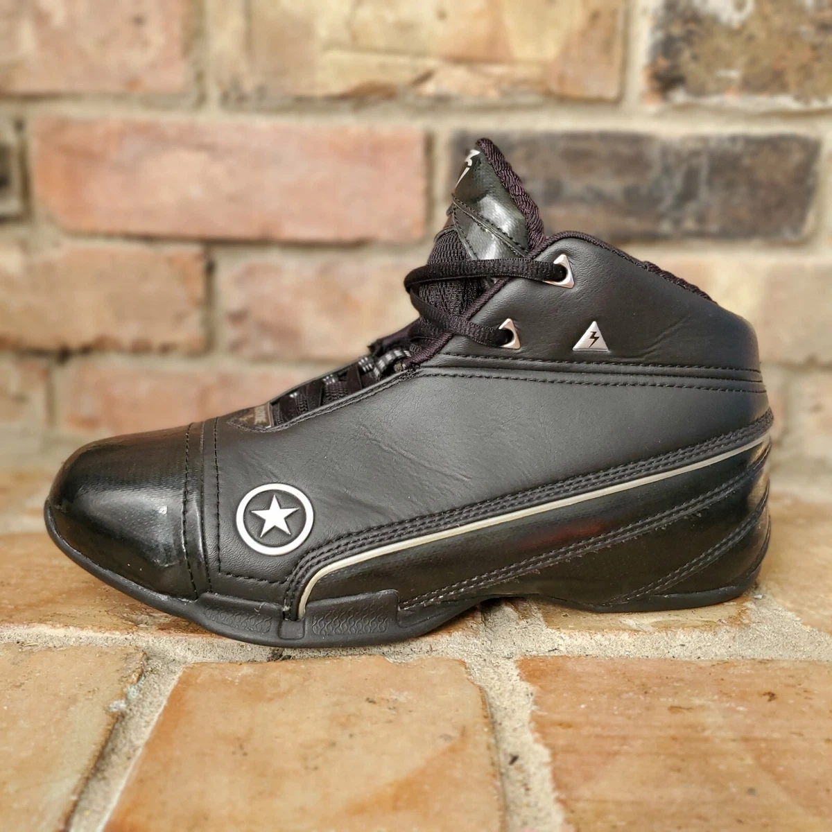 Dwyane Wade Converse Playoff Edition