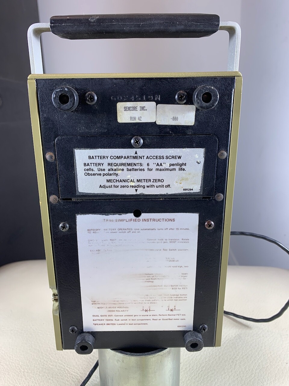 Sencore TF46 Portable Super Cricket Transistor FET Tester with Probes ...