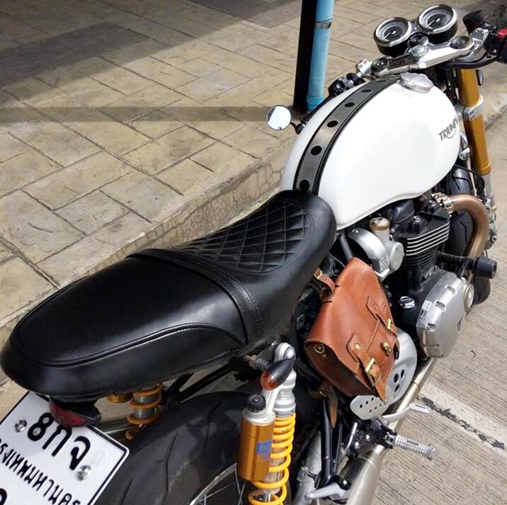 TRIUMPH Thruxton (R) SEAT(Real Leather) for THRUXTON 1200 RS (2017 to ...