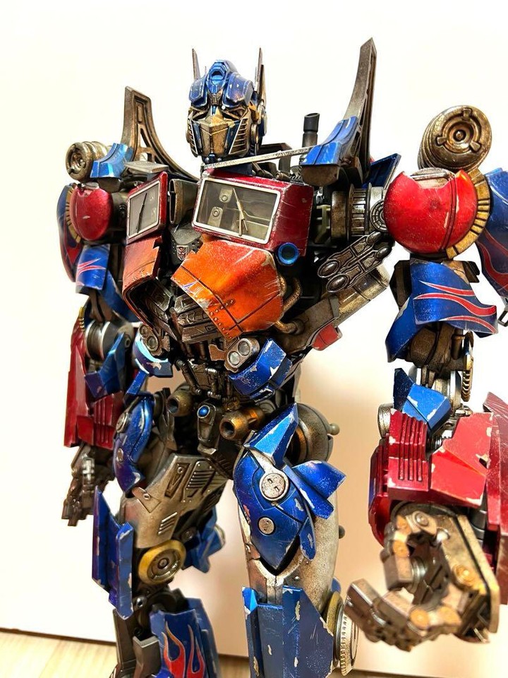3A threeA Transformers Dark of the Moon Optimus Prime Action Figure ...