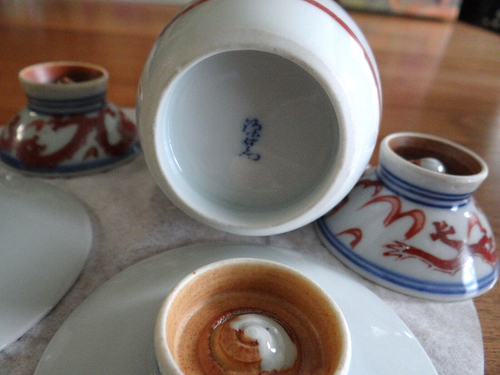 Vintage Japanese Porcelain Sake Set Dragon Decanter Cups Saucer 5 ...