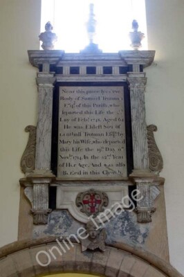 Photo 6x4 St Peter, Bucknell, Oxon - Wall monument Bucknell/SP5625 ...