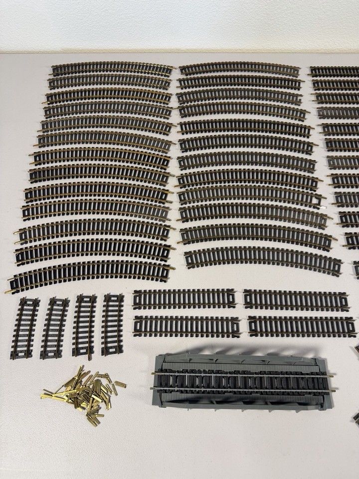 Ho Scale 85 pc Model Railroad Track & Switches & More Lot - Nice | eBay